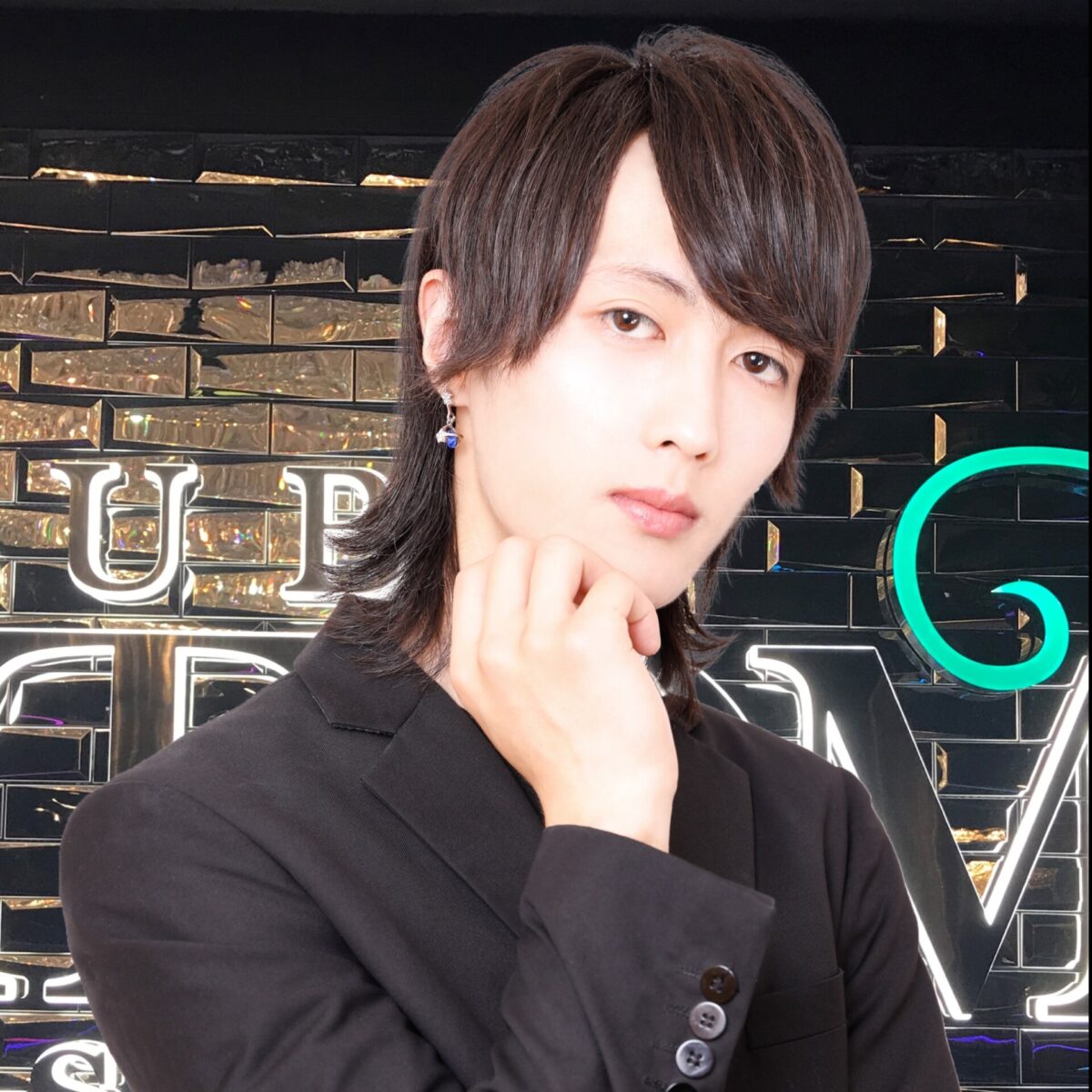 スタッフ一覧｜ATOM-SAPPORO-（アトム札幌）｜ホストクラブ｜北海道・札幌・すすきの